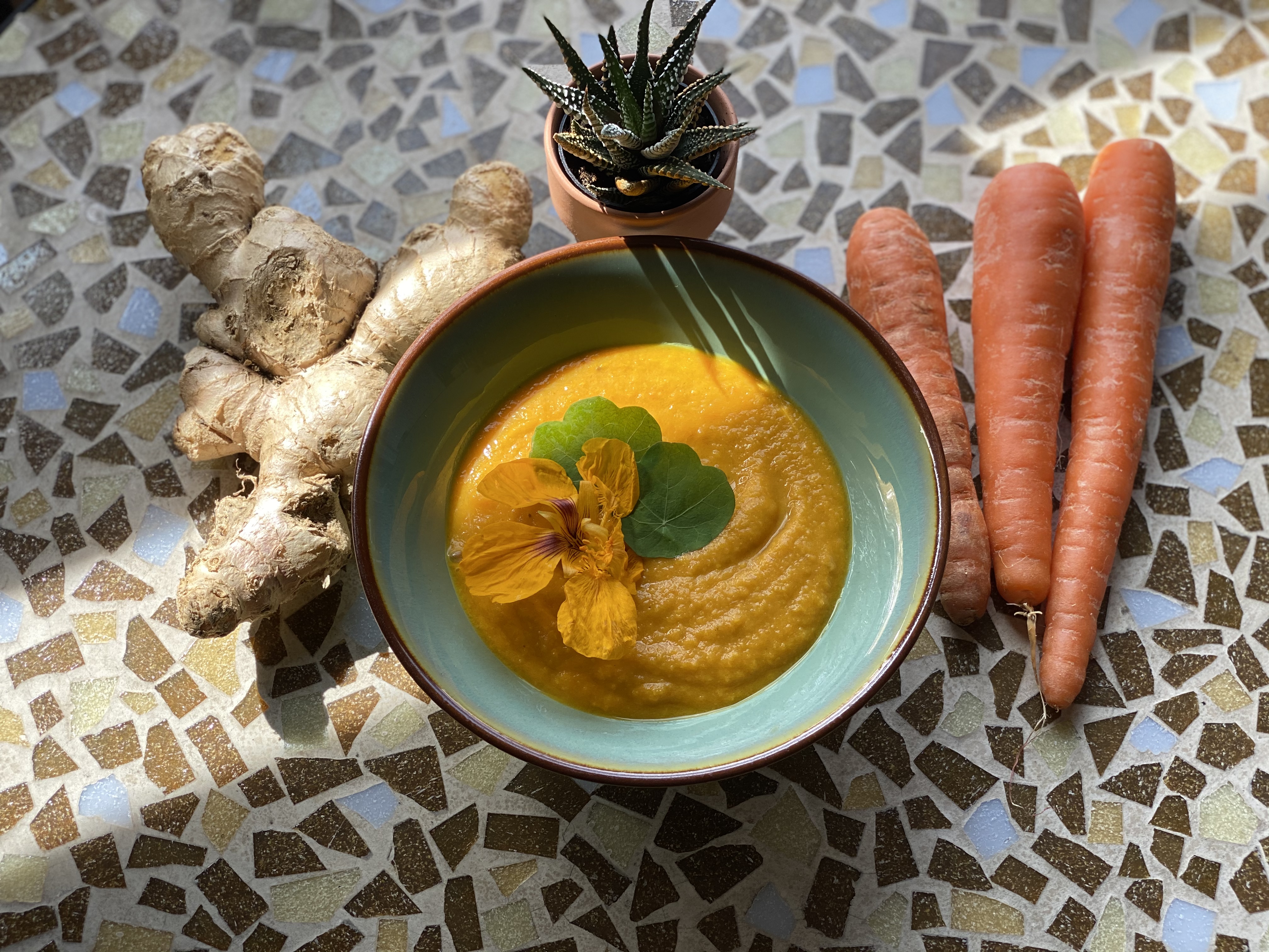 Food In My Veins – Thoughts on food, how we eat & what we eat
